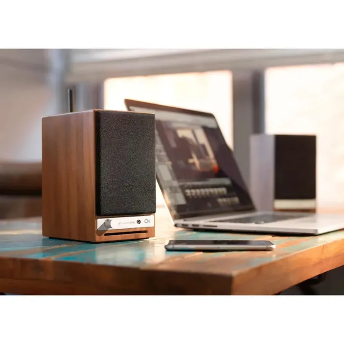 Audioengine HD3 Premium Wireless Speakers with DS1 Speaker Stands ...