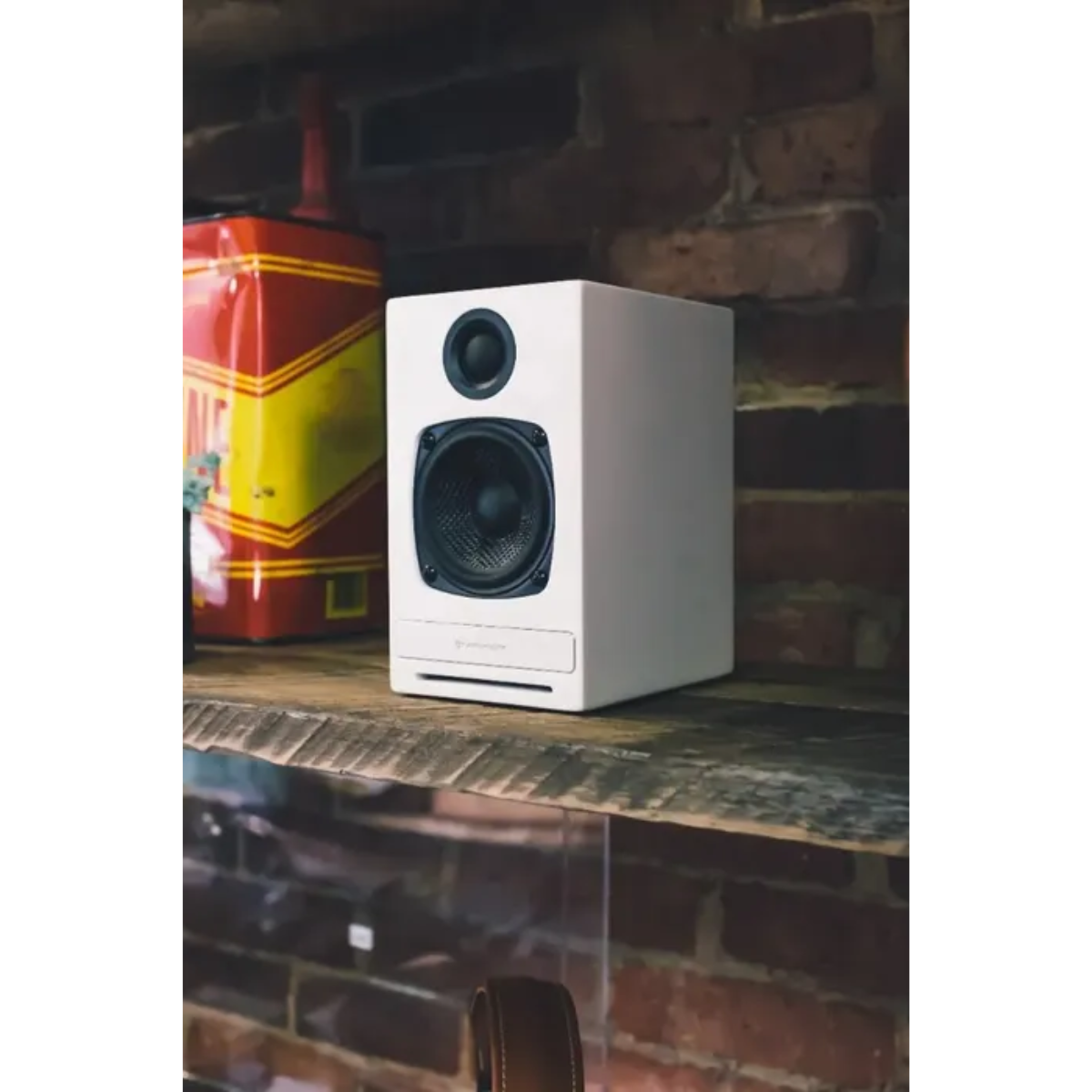 Audioengine HD3 Premium Wireless Speakers with DS1 Speaker Stands ...
