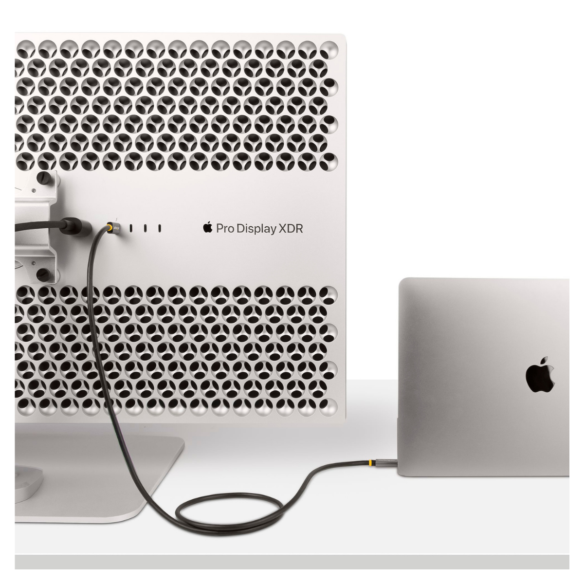 StarTech 1m USB-C to USB-C 40Gbps 100W PD USB4 Cable - CC1M-40G-USB ...