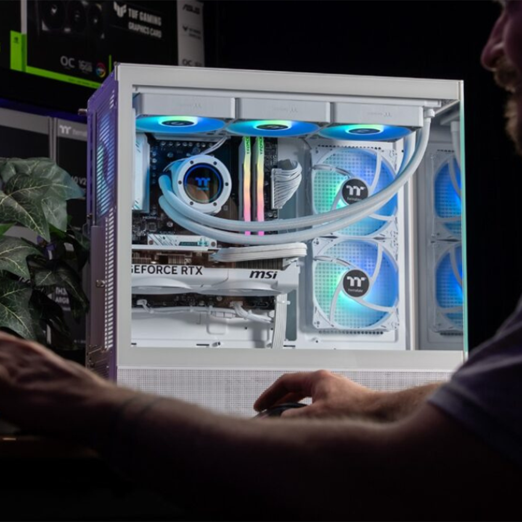 Thermaltake Horizon PRO V2 Snow Gaming PC - Intel 14600KF 32GB RTX 5070 ...