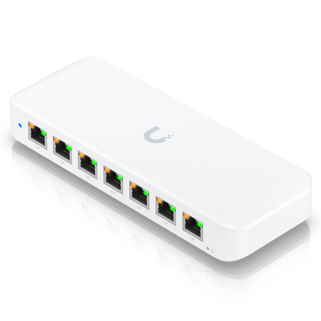 Ubiquiti Networks Ultra 210W Compact 8-Port Managed Layer 2 GbE PoE ...